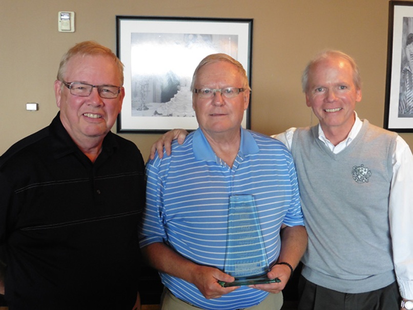 “Cookie” Gets Distinguished Service Award - SportsWave Broadcasting